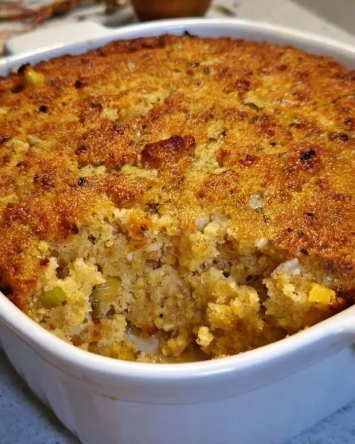 Mama’s Cornbread Dressing - Cooking Leader