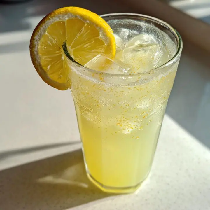 3-Ingredient State Fair Lemonade - Irresistibly Refreshing! - Cooking ...